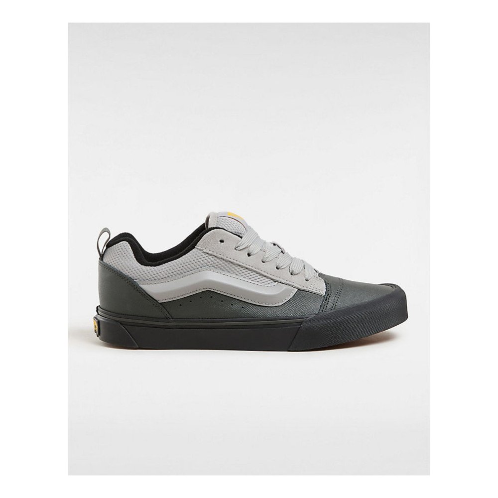 Vans Knu Skool / Grau / VN000CRPKAQ | sneakshero